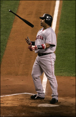 사진으로 다시 보는 2004 ALCS : MLBPARK