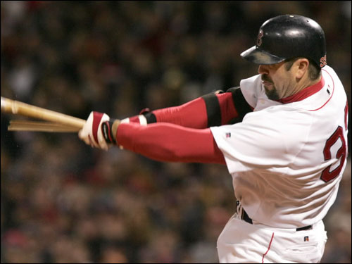 넷플릭스 시청 기념 사진으로 다시 보는 2004 ALCS : MLBPARK