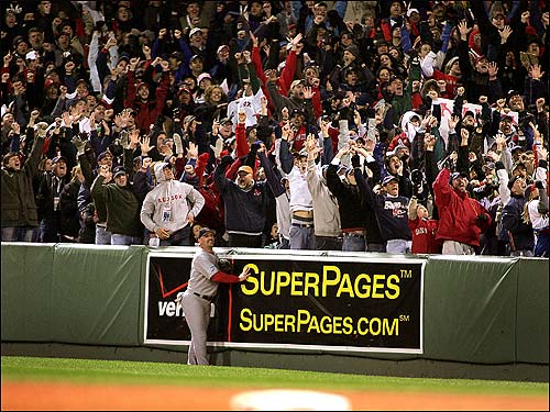 사진으로 다시 보는 2004 WS : MLBPARK