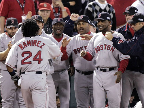 사진으로 다시 보는 2004 WS : MLBPARK