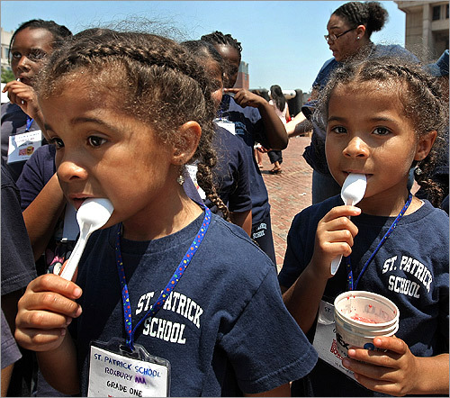 Nadia Pena's Instagram, Twitter & Facebook on IDCrawl