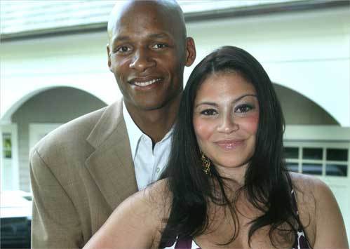 Ray Allen's wife Shannon and the group Shades | Lipstick Alley